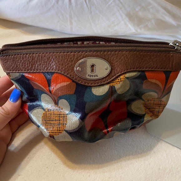 Fossil | Bags | Cosmetic Bag | Poshmark